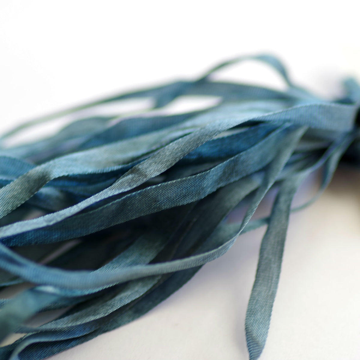 SR4 109 Slate Blue – TheThreadGatherer